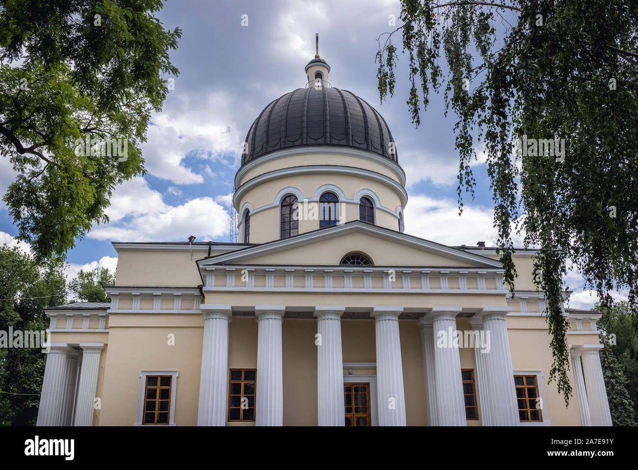 Cathedral of Christs Nativity, main cathedral of the Moldovan Orthodox ...