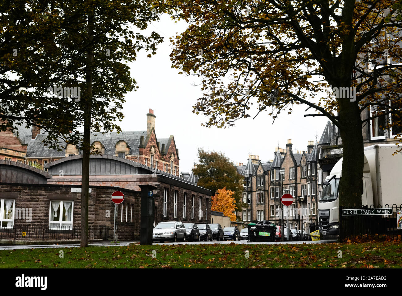 Everyday life in a city Stock Photo - Alamy