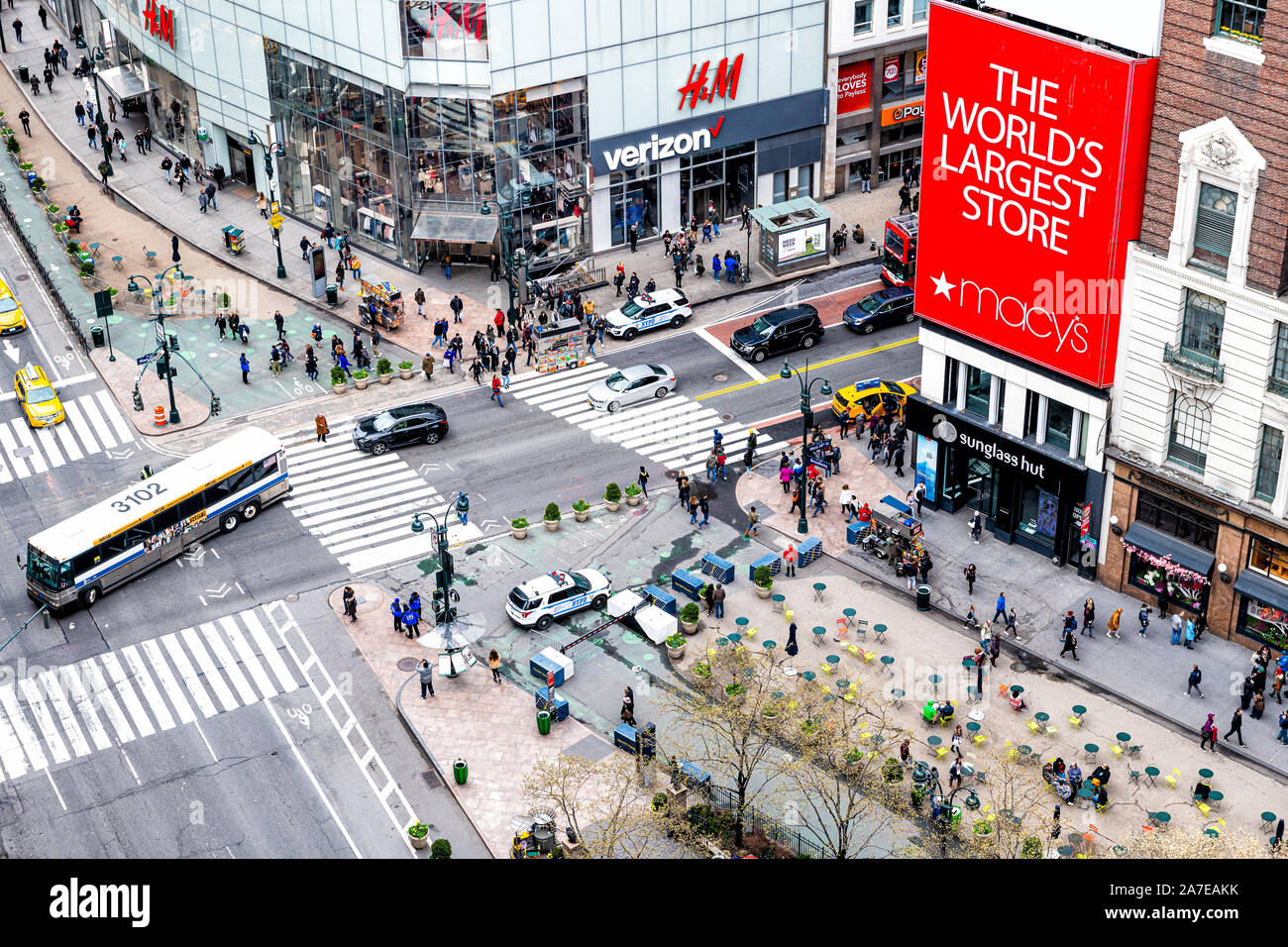 Bus Rooftop Stock Photos & Bus Rooftop Stock Images - Alamy