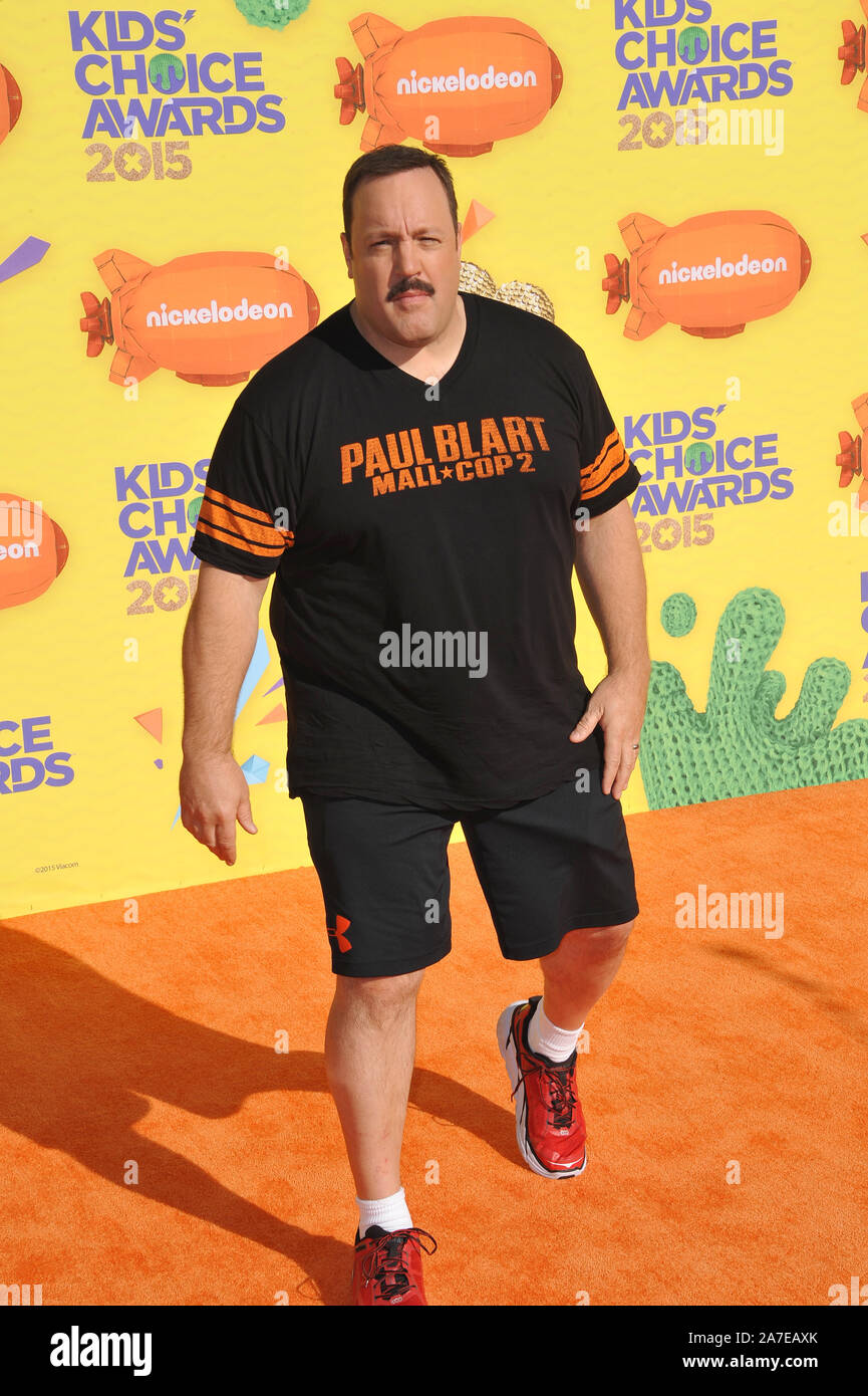 LOS ANGELES, CA - MARCH 28, 2015: Kevin James at the 2015 Kids Choice ...