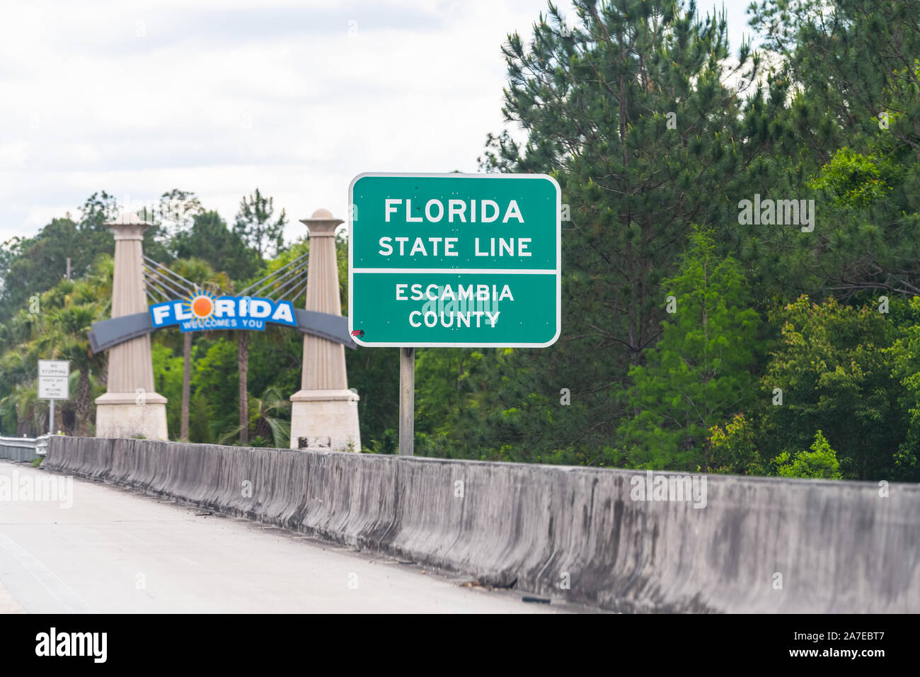 Welcome florida sign sunshine state hi-res stock photography and images ...