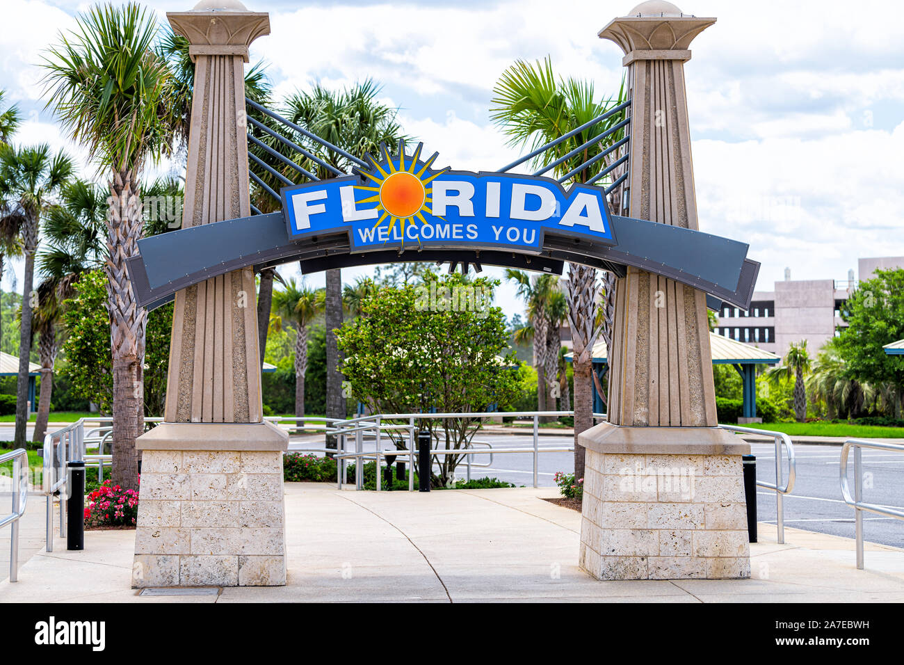 Welcome florida sign sunshine state hi-res stock photography and images ...