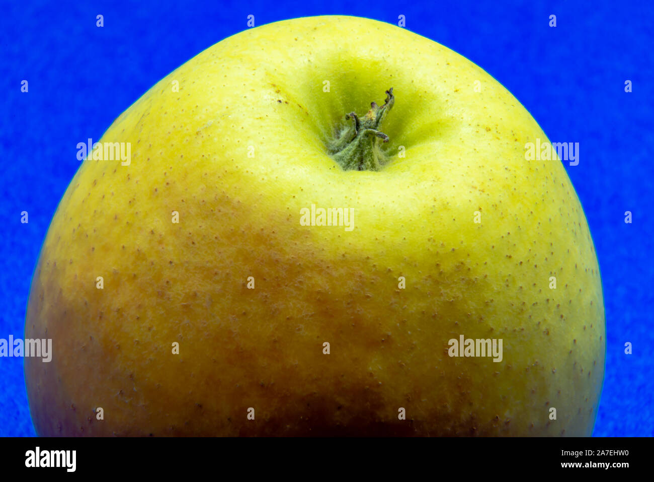 Apple whole one color hi-res stock photography and images - Alamy