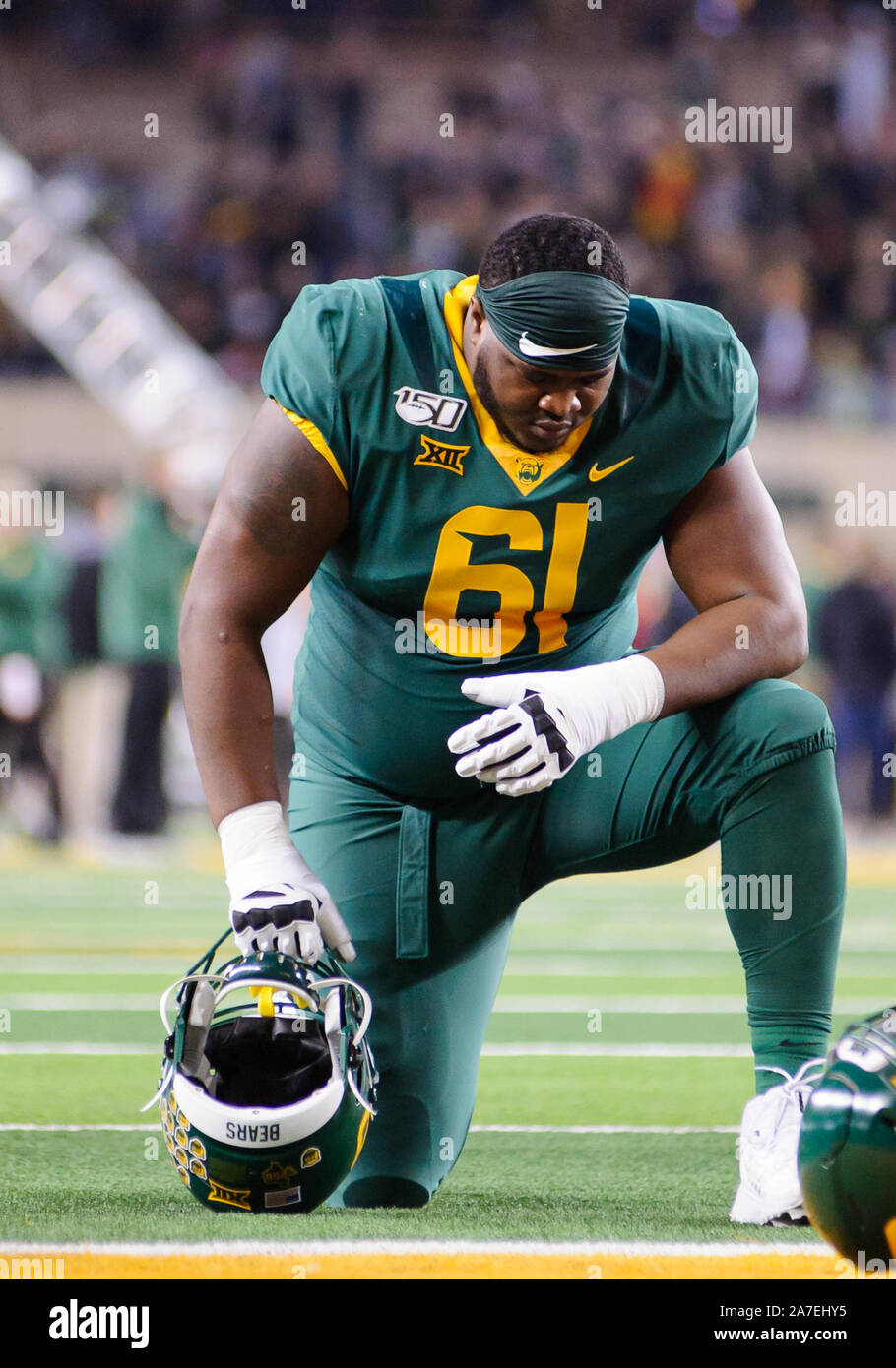 Waco, Texas, USA. 31st Oct, 2019. Baylor Bears offensive lineman Khalil ...