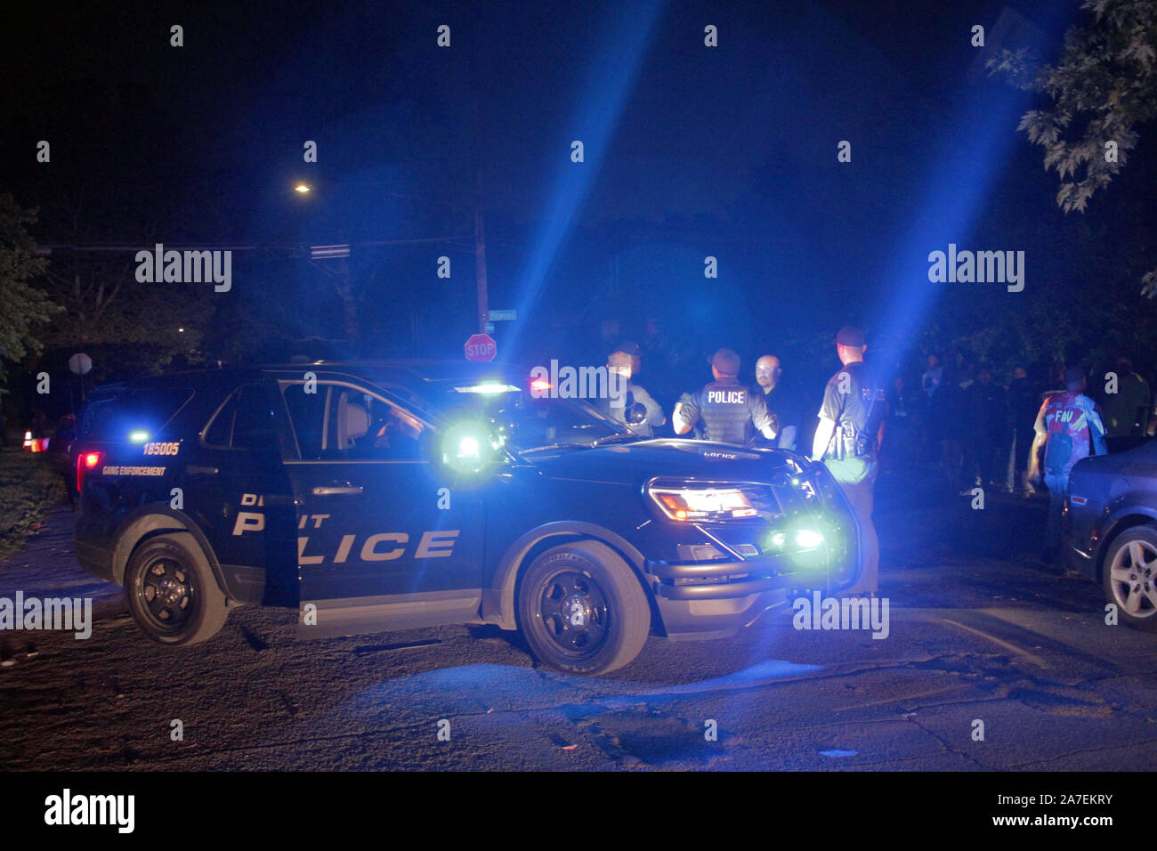 Detroit police attend a noise complaint at a late night house party ...