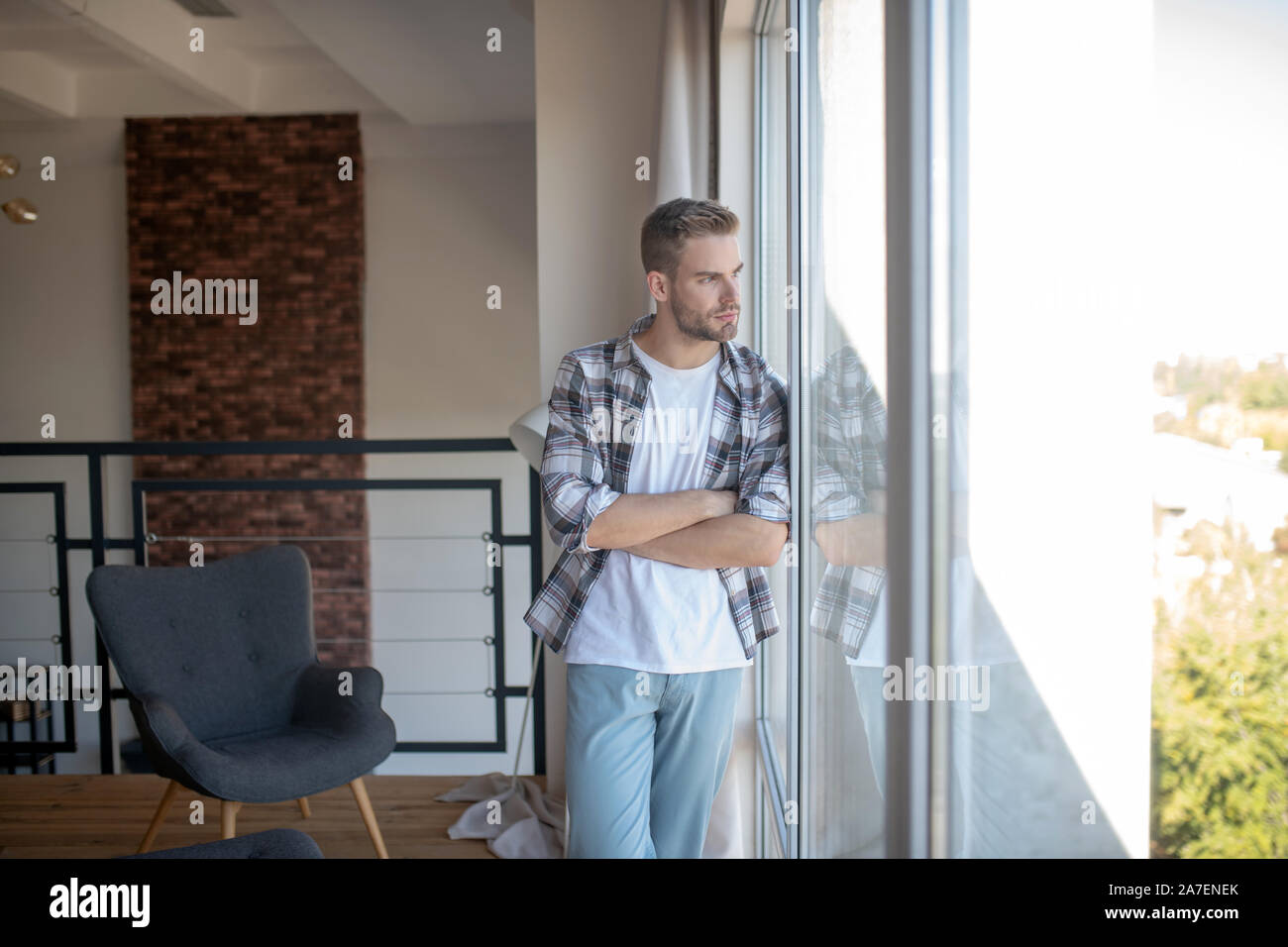 Design of free standing brick wall hi-res stock photography and images ...