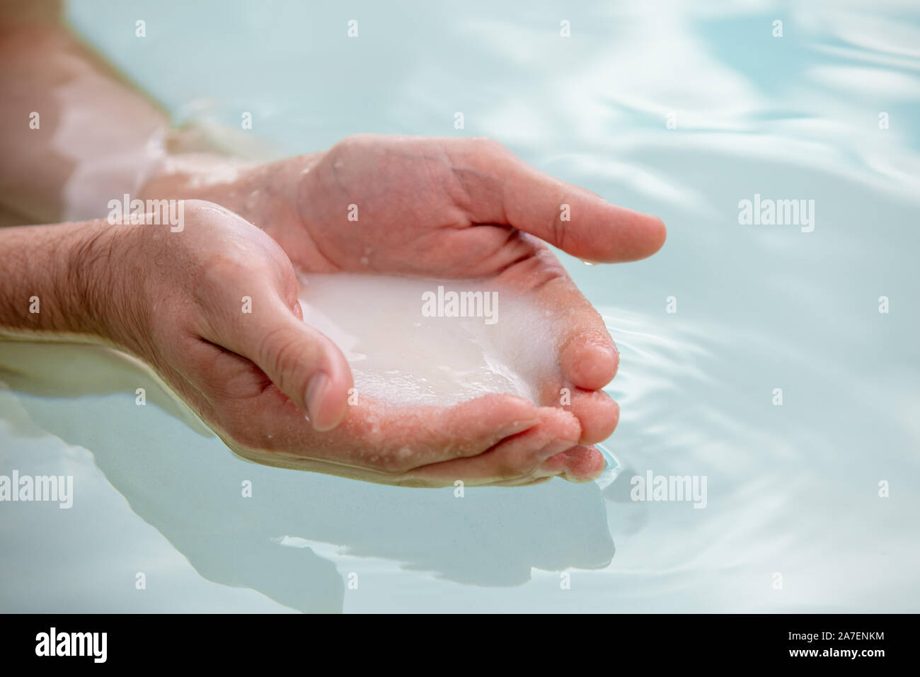 Human ands hi-res stock photography and images - Alamy