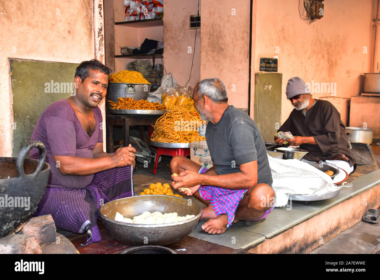 Indian sweet shop hi-res stock photography and images - Alamy