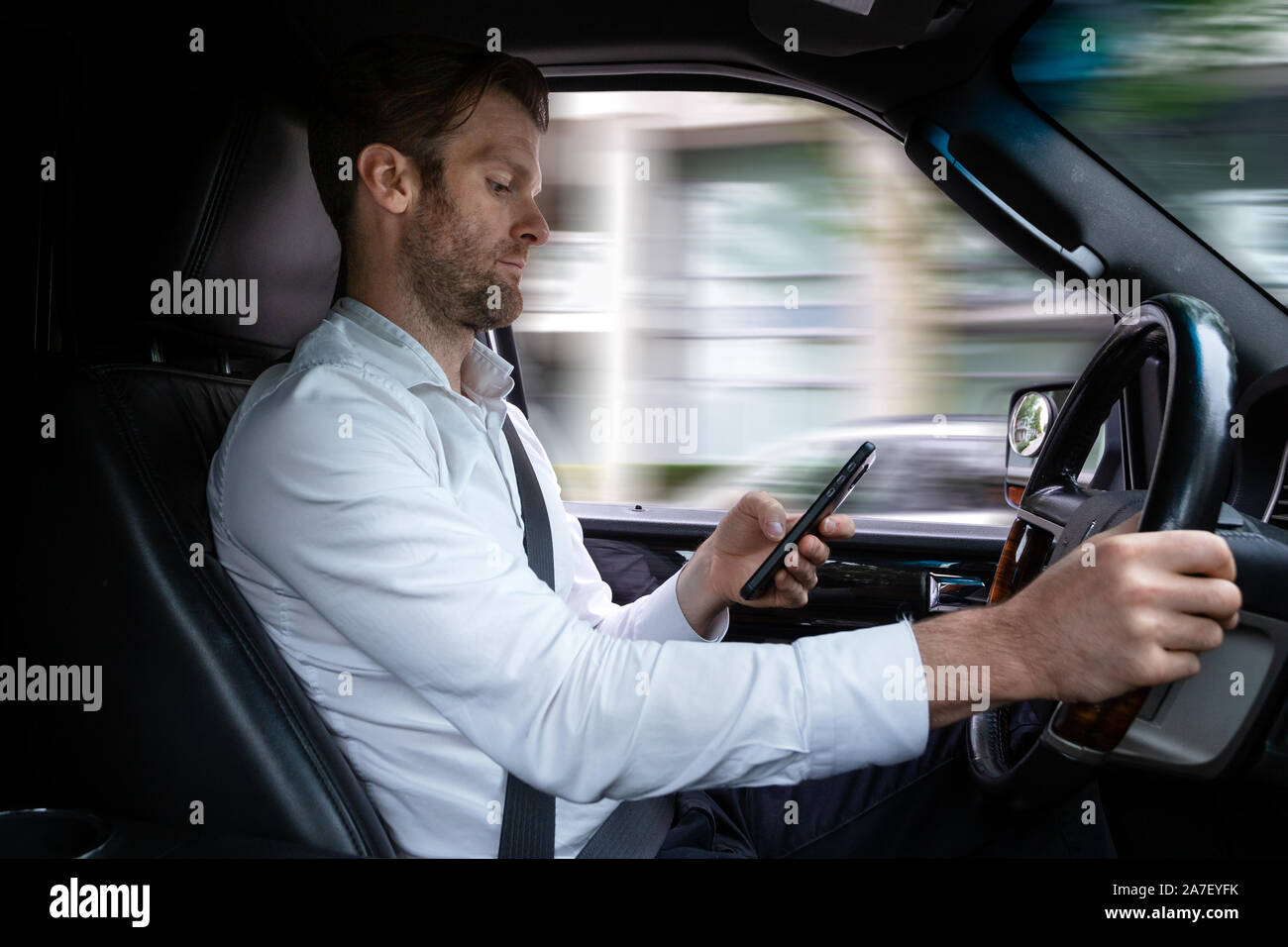 Distracted driving hi-res stock photography and images - Alamy