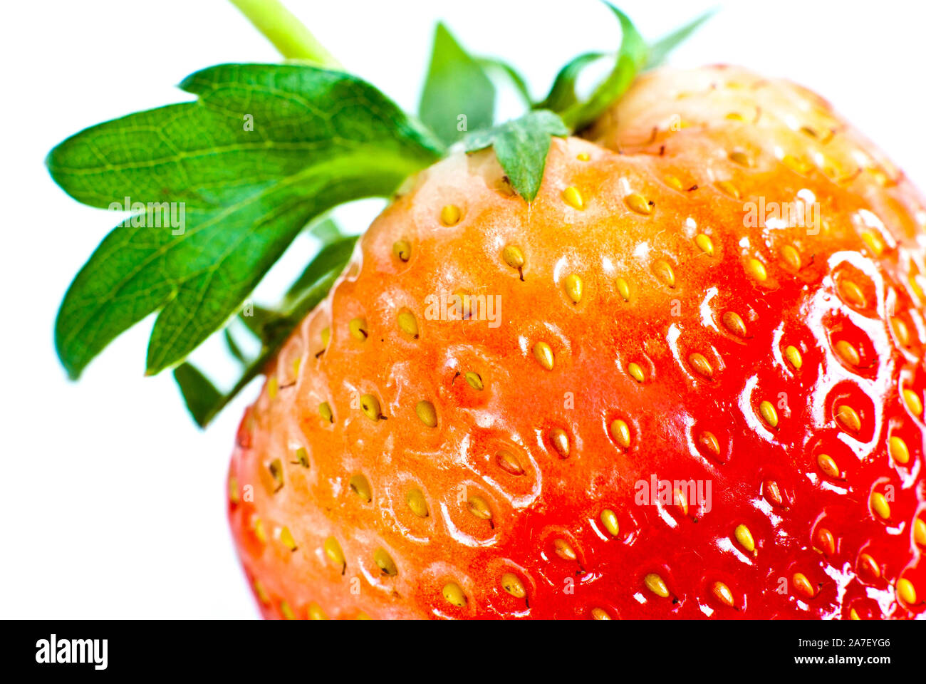 Vivid red color of fresh sweet strawberry Stock Photo - Alamy
