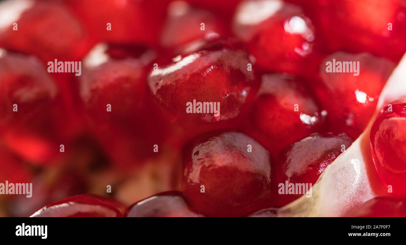 food background from ripe pomegranate texture closeup Stock Photo - Alamy