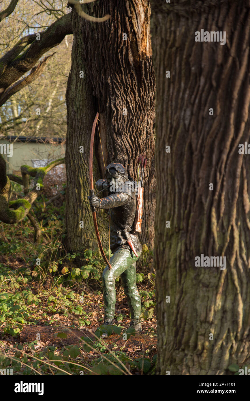Robin hood sherwood forest hi-res stock photography and images - Alamy