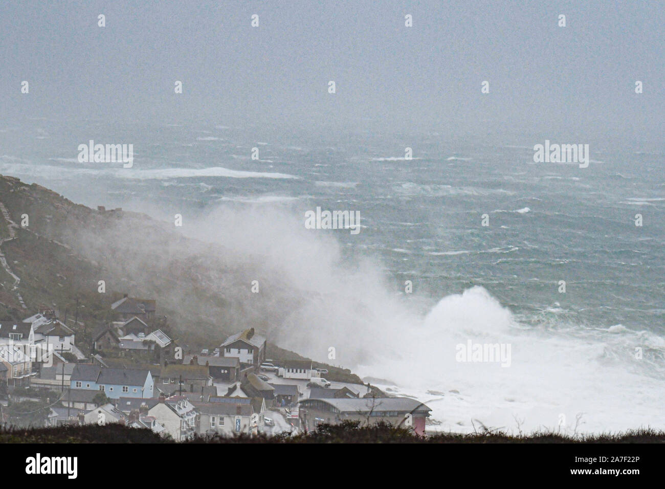 Uk weather hurrcane force winds been reported 100 mph cornwall hi-res ...