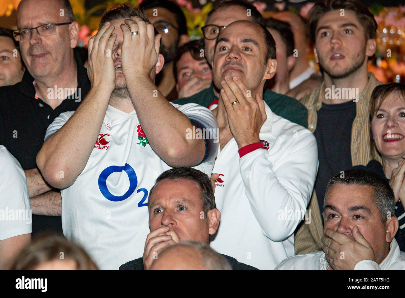 Screening rugby world cup final merchants inn hi-res stock photography ...