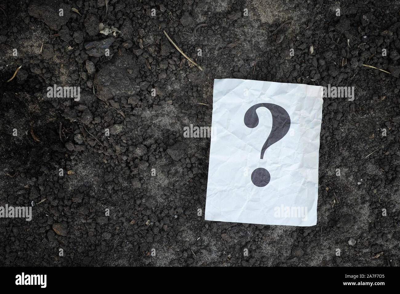 Earth question mark hi-res stock photography and images - Alamy