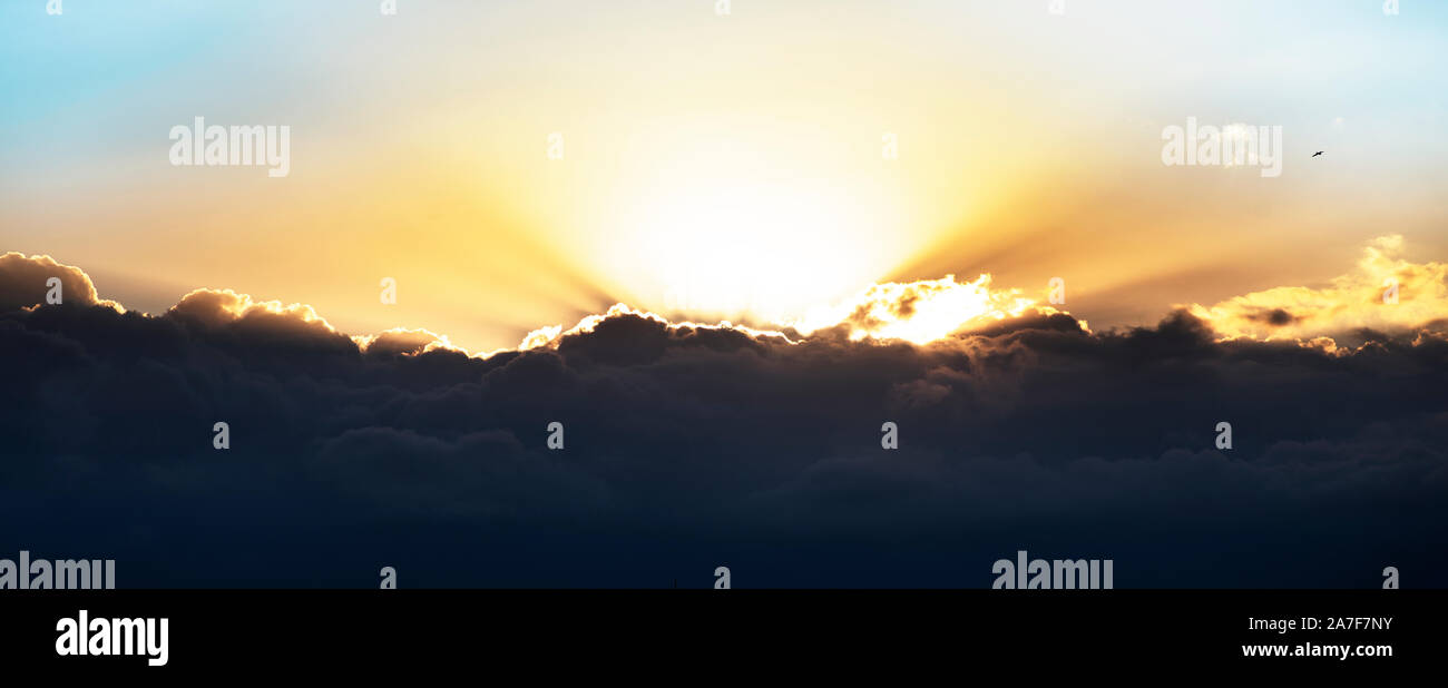 Bright panoramic sunrise sky light hi-res stock photography and images ...
