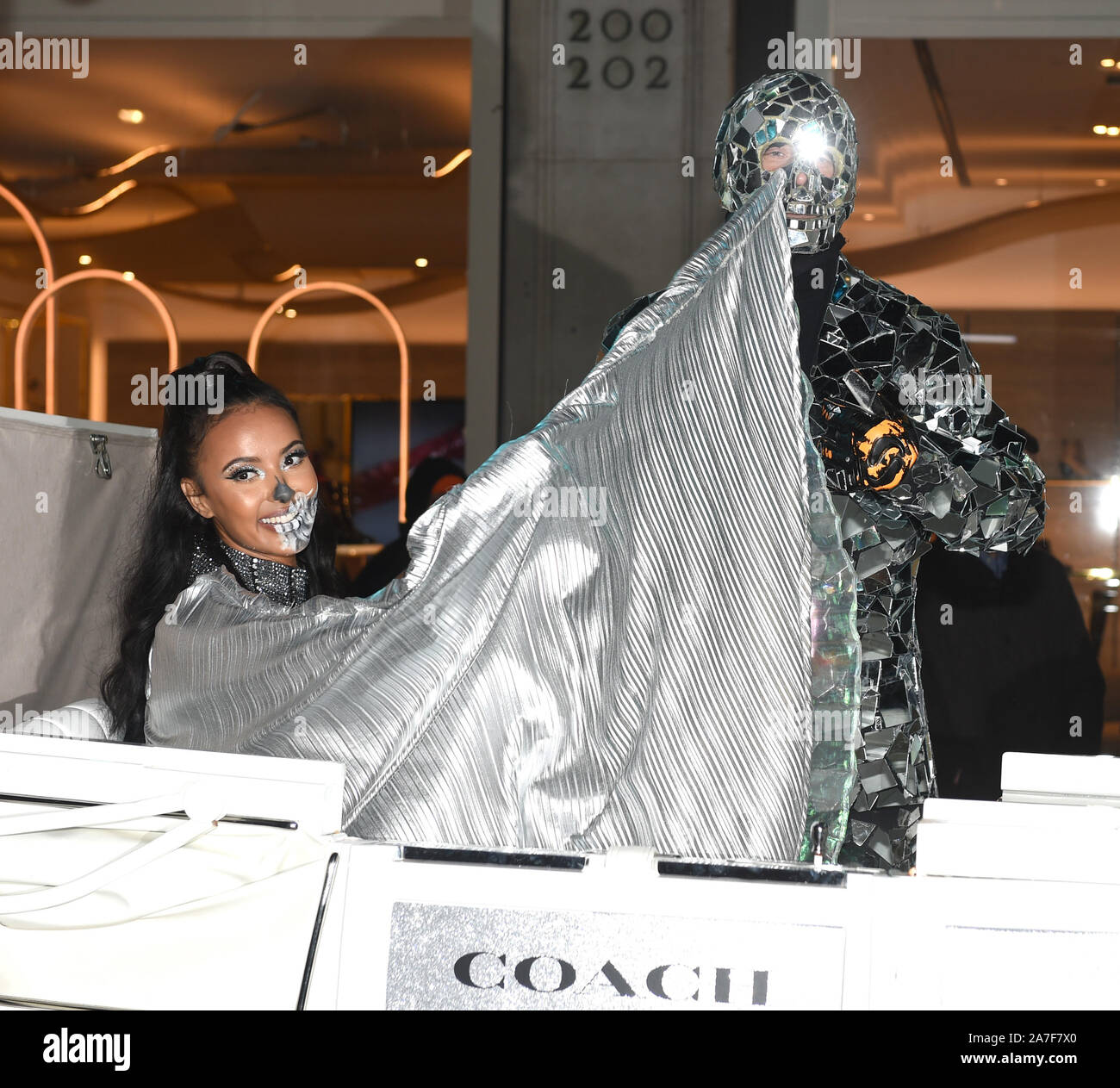 Maya jama smiling hi-res stock photography and images - Alamy