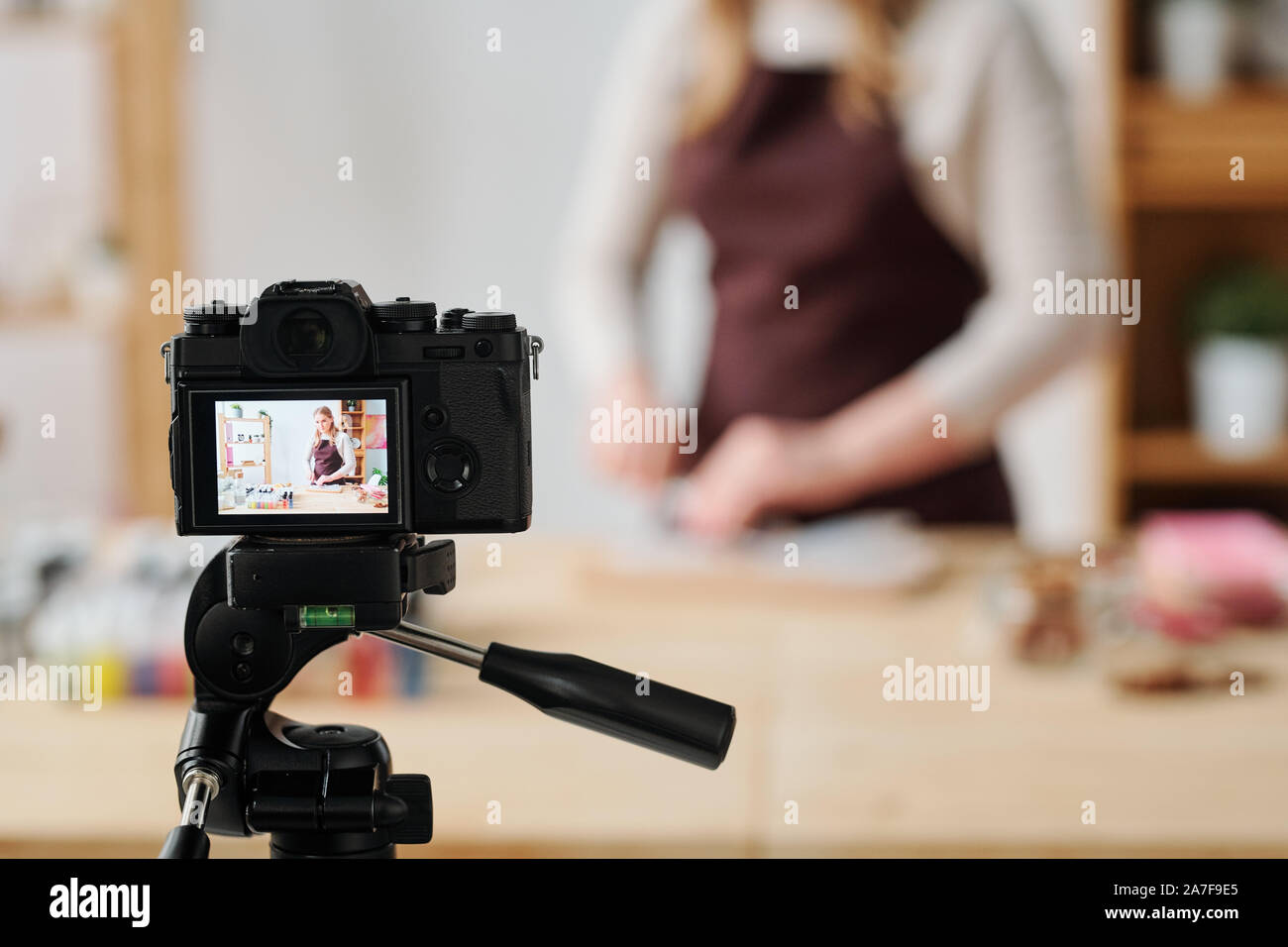 Camera recording in class hi-res stock photography and images - Alamy