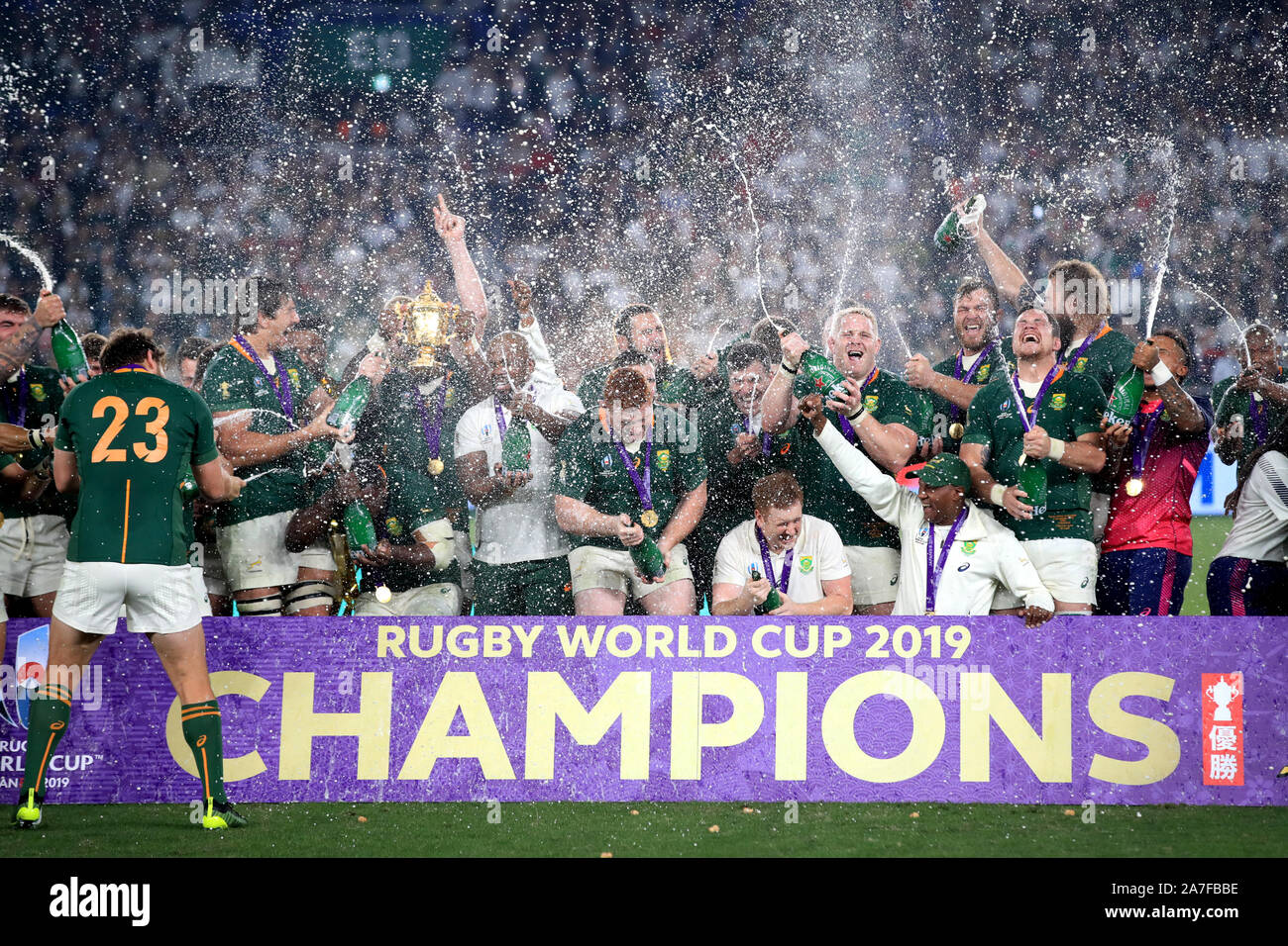 South Africa players celebrate with champagne after South Africa win ...