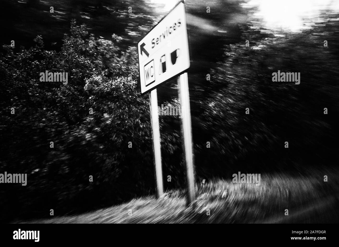 Motorway sign arrow hi-res stock photography and images - Alamy