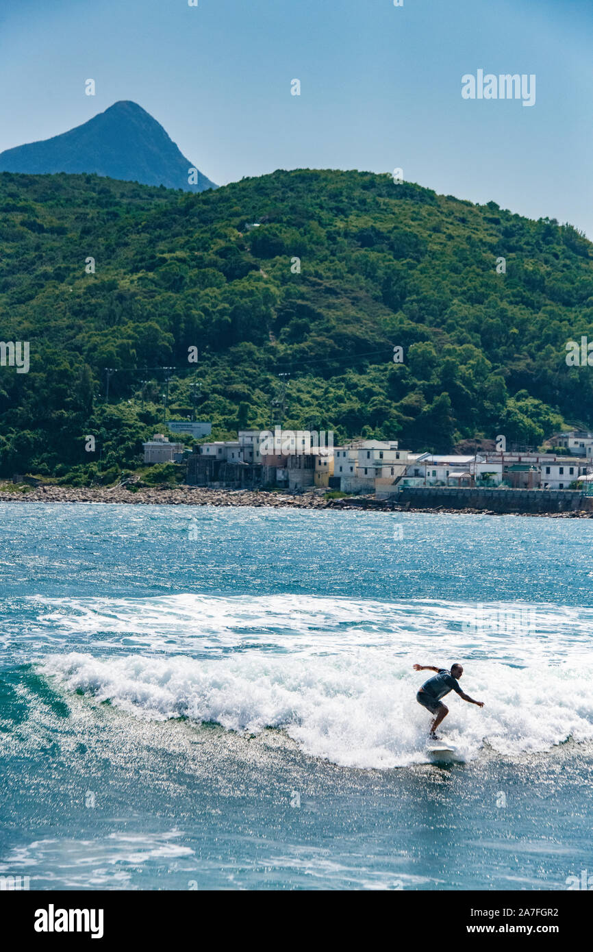 Chinese surfers hi-res stock photography and images - Alamy