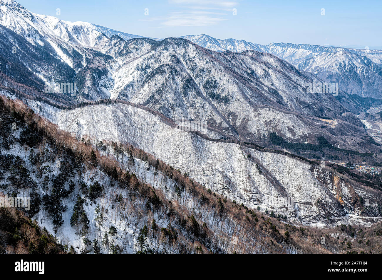Shinhotaka ropeway japan hi-res stock photography and images - Alamy