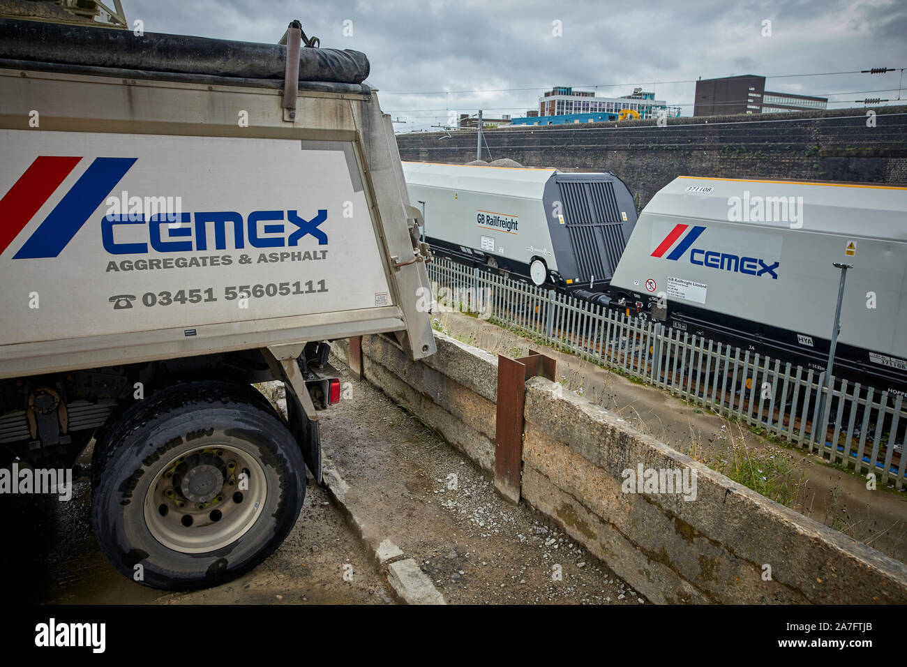 CEMEX Hope Street in Salford takes delivery of stone from Buxton with ...