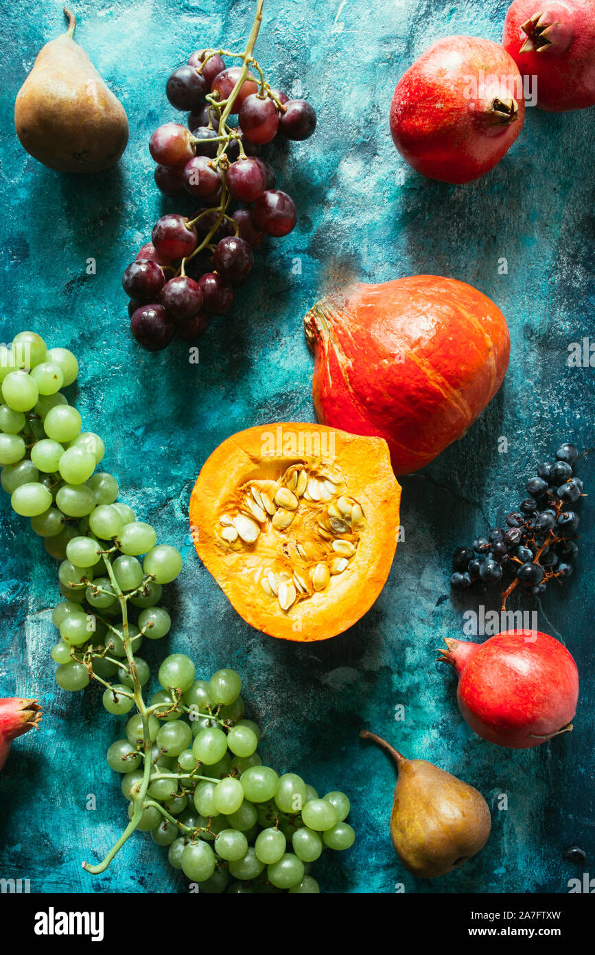 Autumnal fruit background, typical fruit of aurumnal season, feshly raw ...