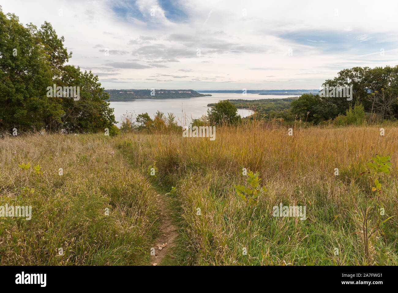 Mississippi River Scenic Autumn Landscape Stock Photo - Alamy