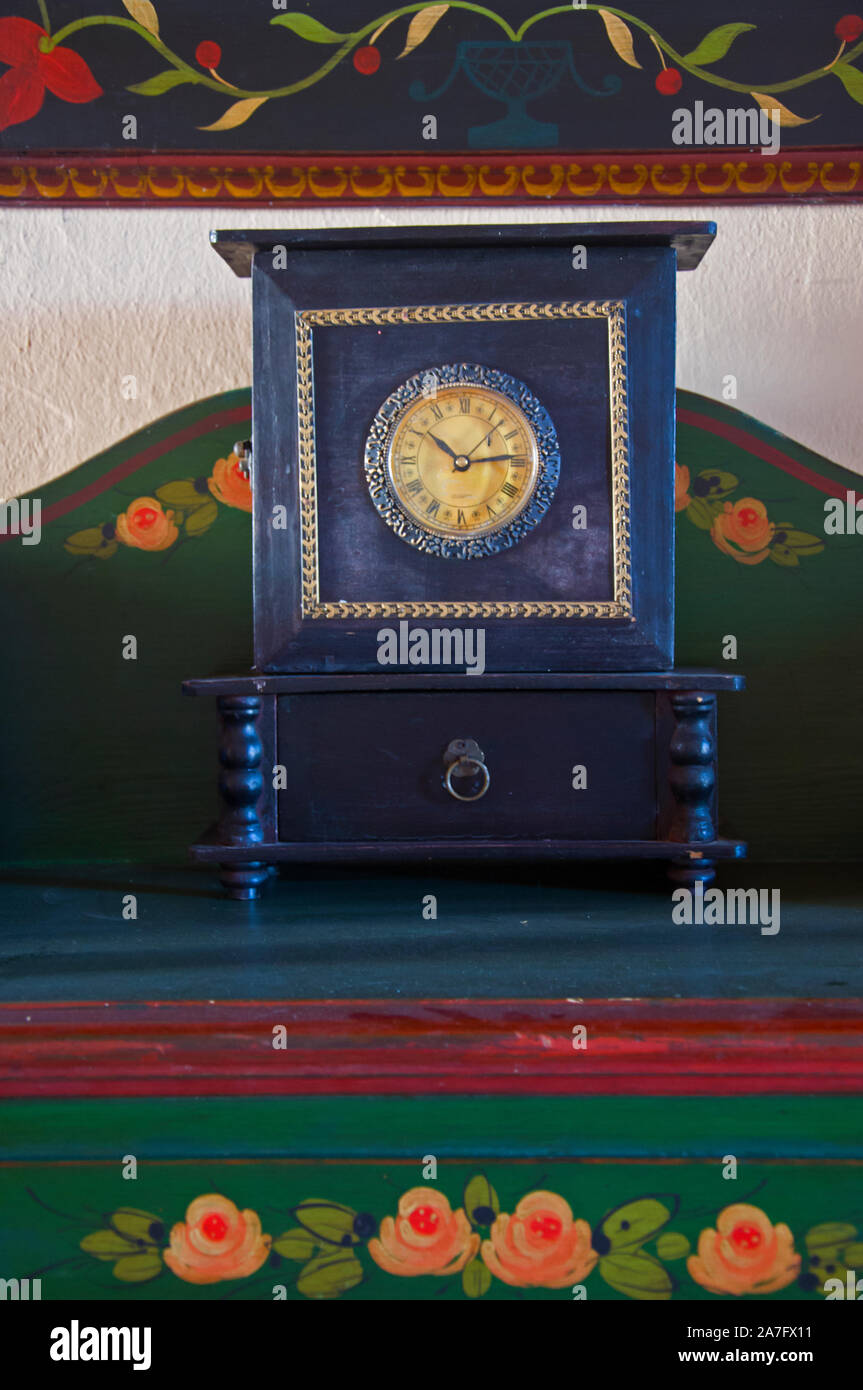 Clock interior design hi-res stock photography and images - Alamy