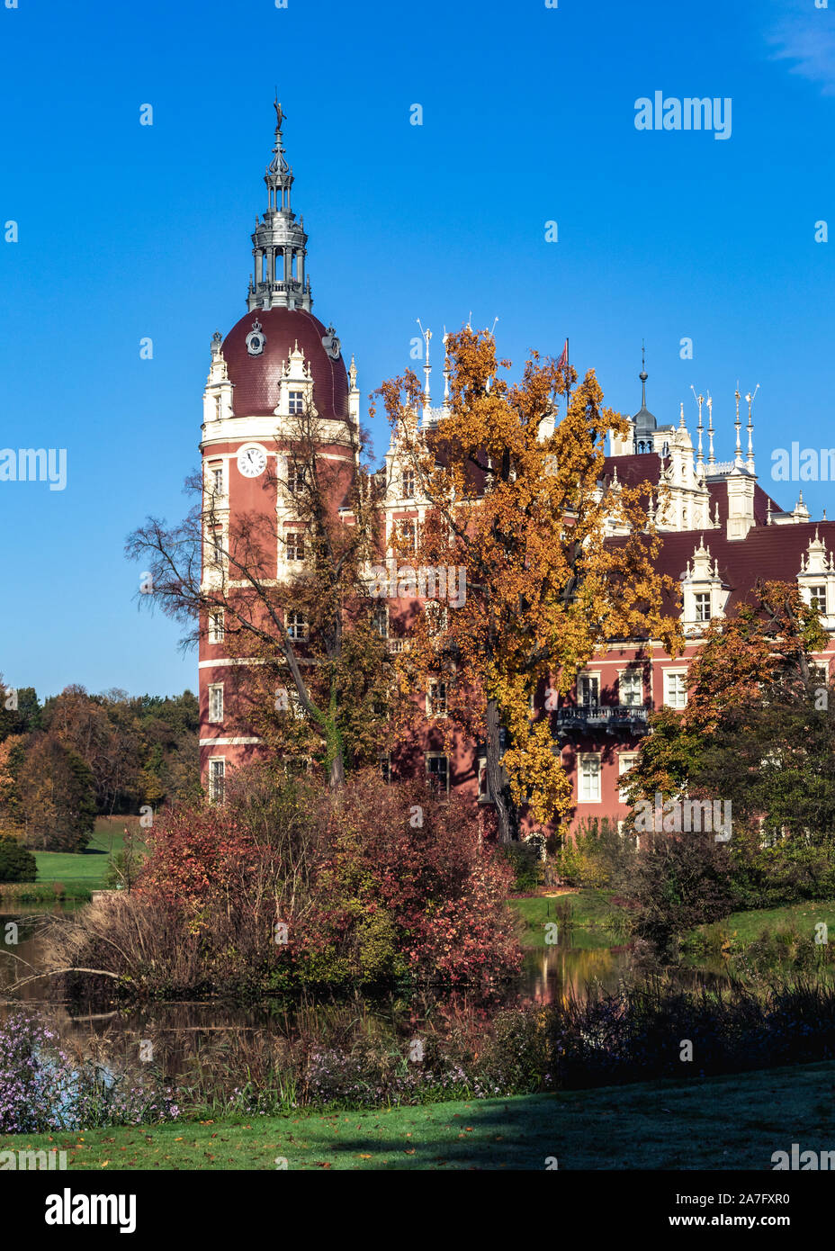 Bad muskau castle hi-res stock photography and images - Alamy
