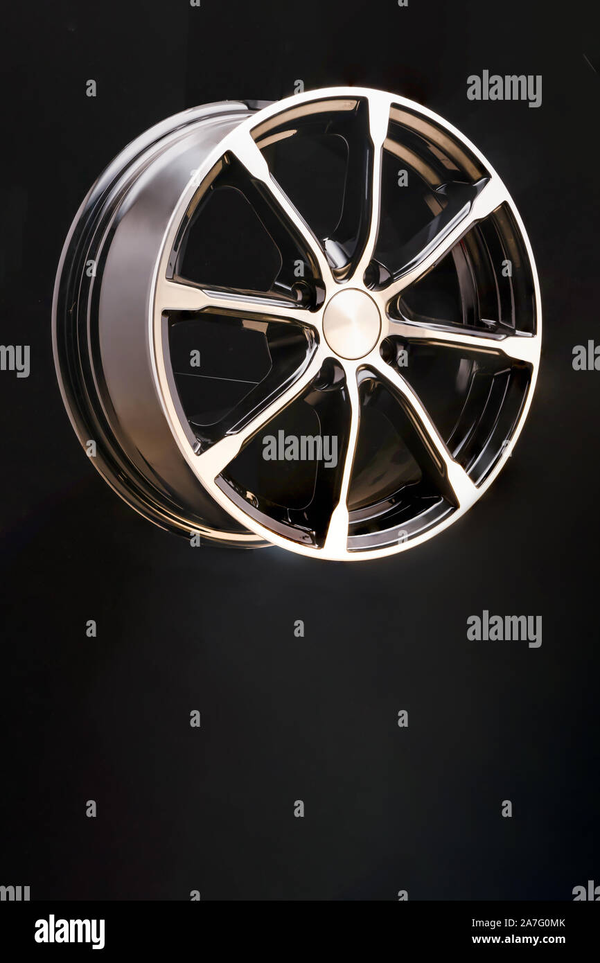 multi-spoke aluminum alloy wheels, black with polished front. Close-up ...