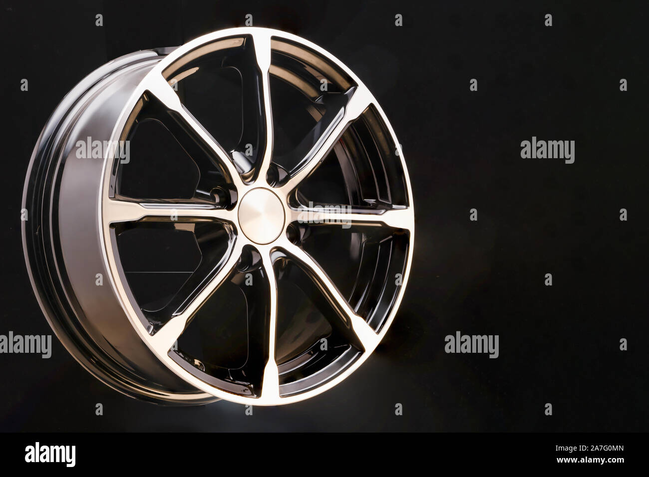 Front wheel drive layout hi-res stock photography and images - Alamy