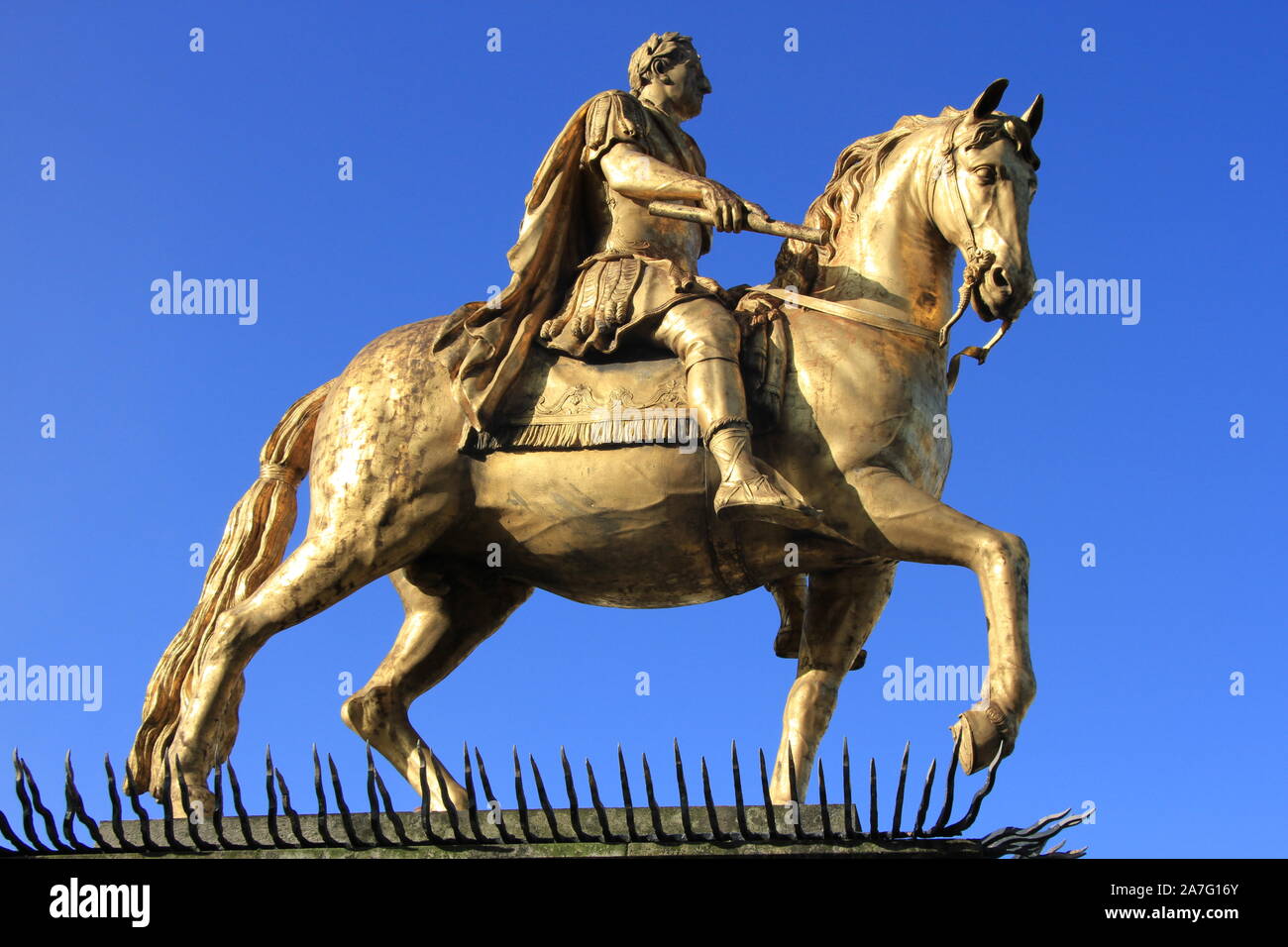 Statue william orange king billy hi-res stock photography and images ...