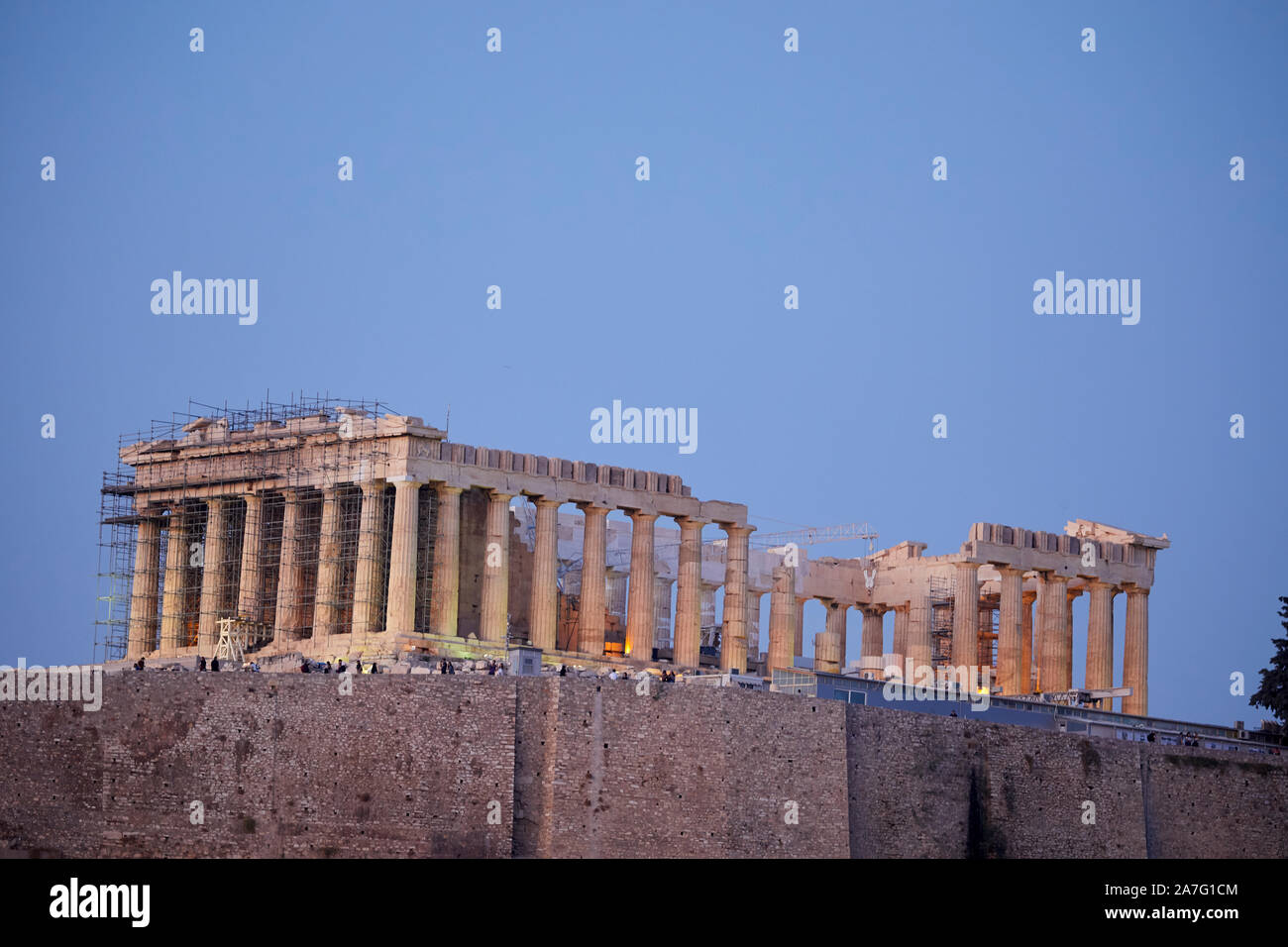 Late 5th century bc temple hi-res stock photography and images - Alamy