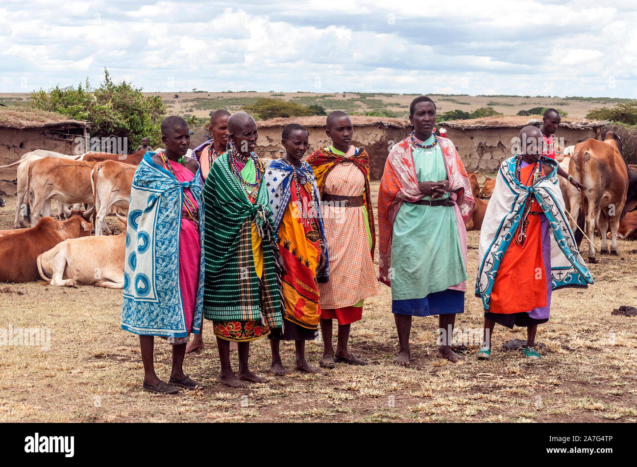 Ma national dress hi-res stock photography and images - Alamy