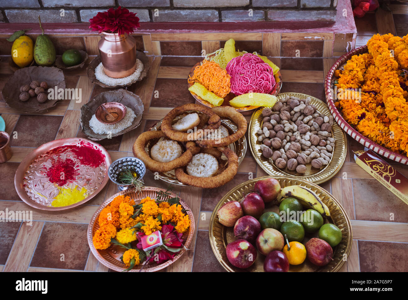 Tihar food hi-res stock photography and images - Alamy