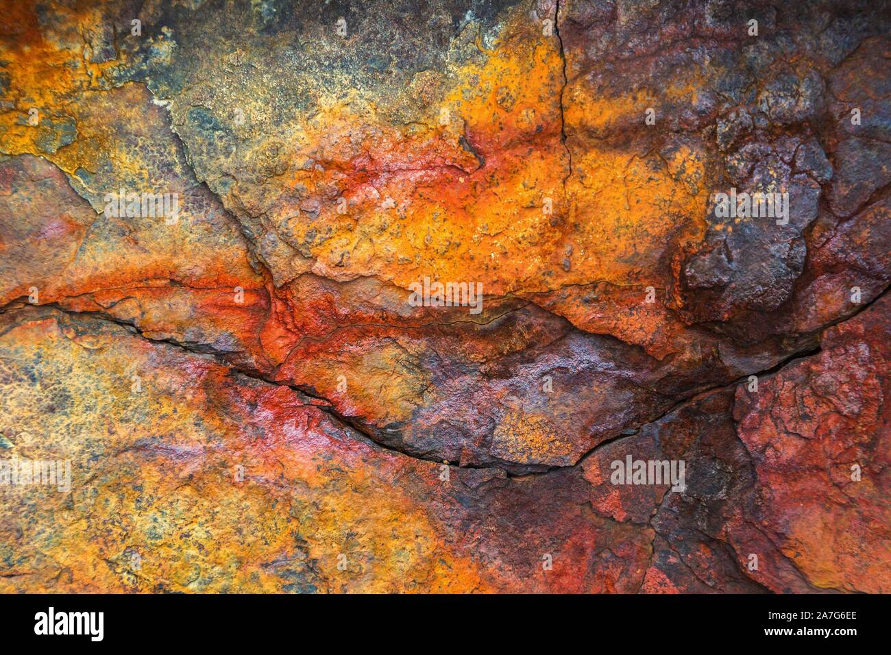 Rust rock hi-res stock photography and images - Alamy