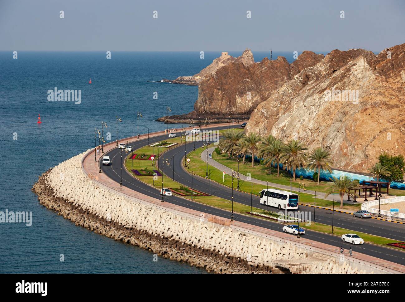 Coastal road hi-res stock photography and images - Alamy