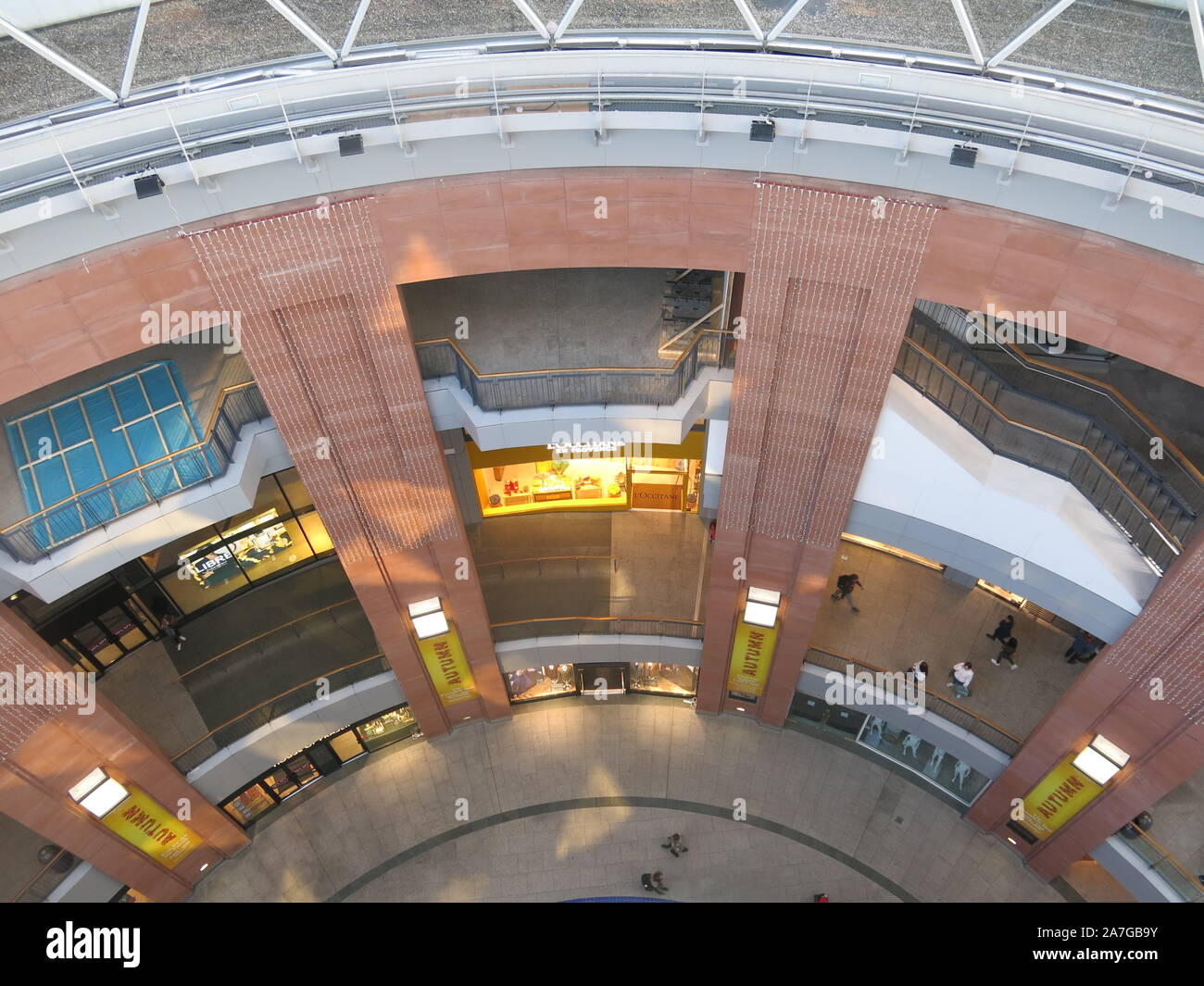 View from the top of the Victoria Square shopping centre, looking down ...