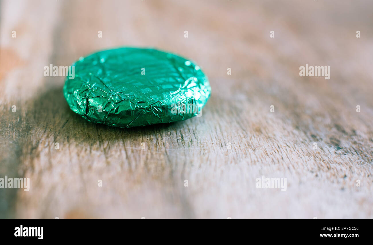 Egg drop box hi-res stock photography and images - Alamy