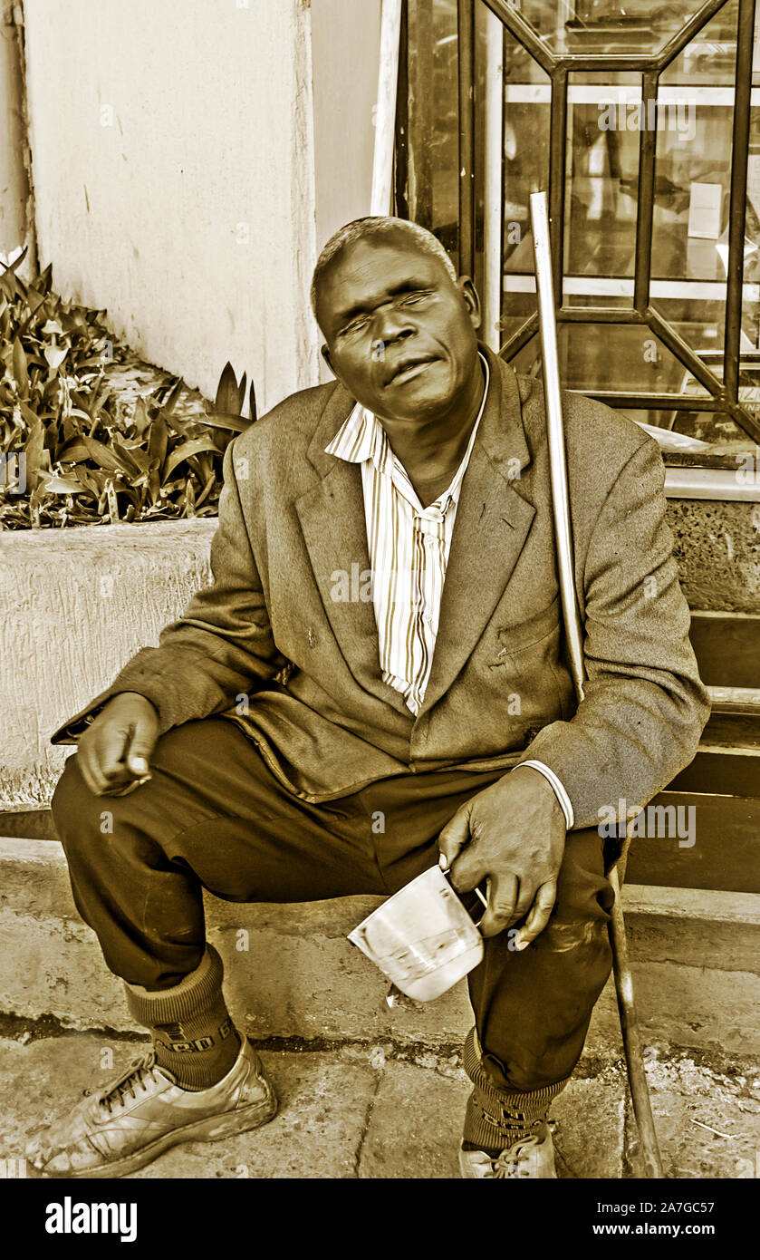 Homeless african american beg hi-res stock photography and images - Alamy