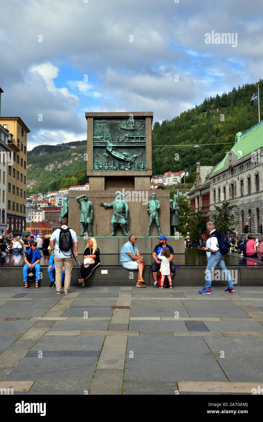 Torgallmenningen square bergen norway hi-res stock photography and ...