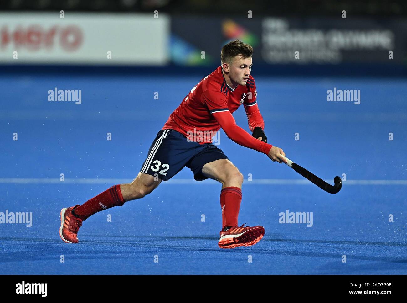 Stratford. United Kingdom. 02 November 2019. Zach Wallace (Great ...