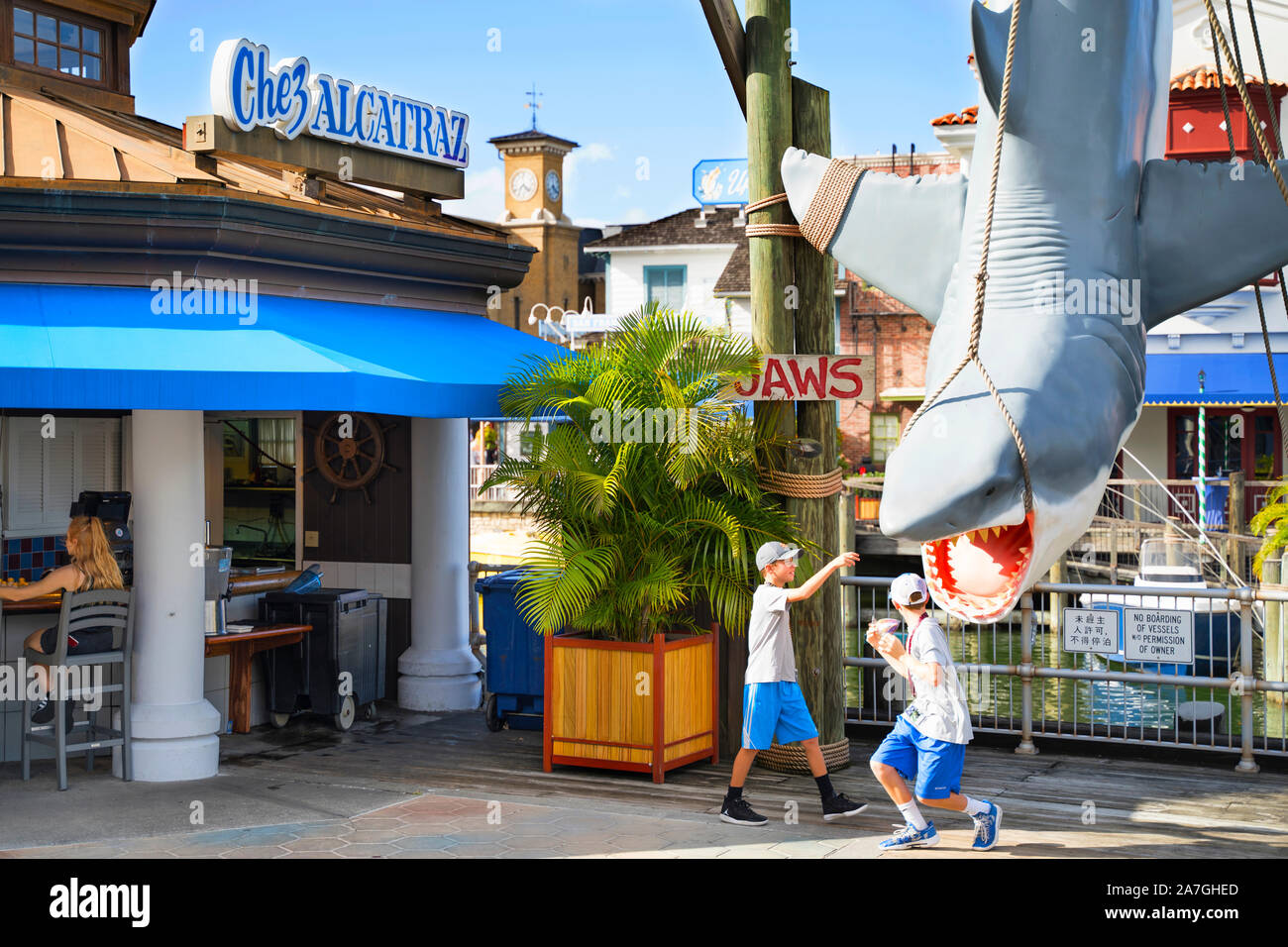 Chez Alcatraz, Casual Dining, Walk up Bar, Fisherman's Wharf, and JAWS ...