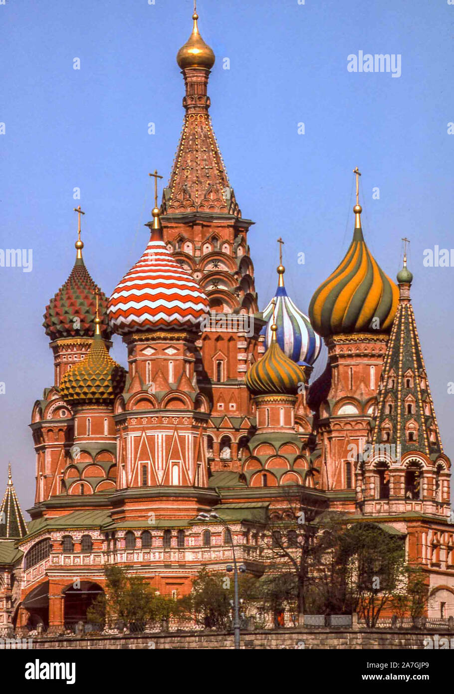 St basils cathedral photographed hi-res stock photography and images ...