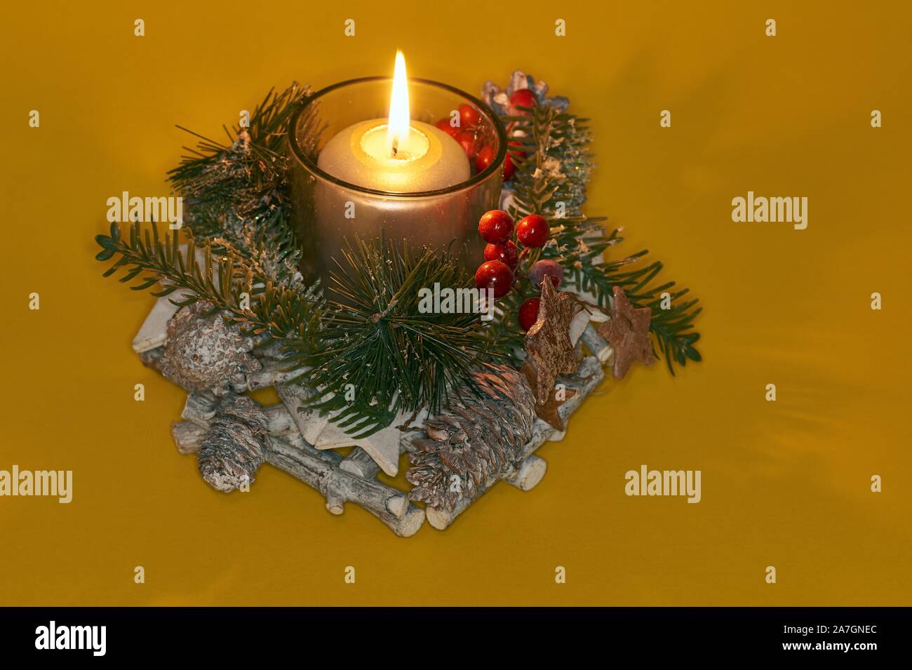 Closeup advent wreath burning christmas hi-res stock photography and ...