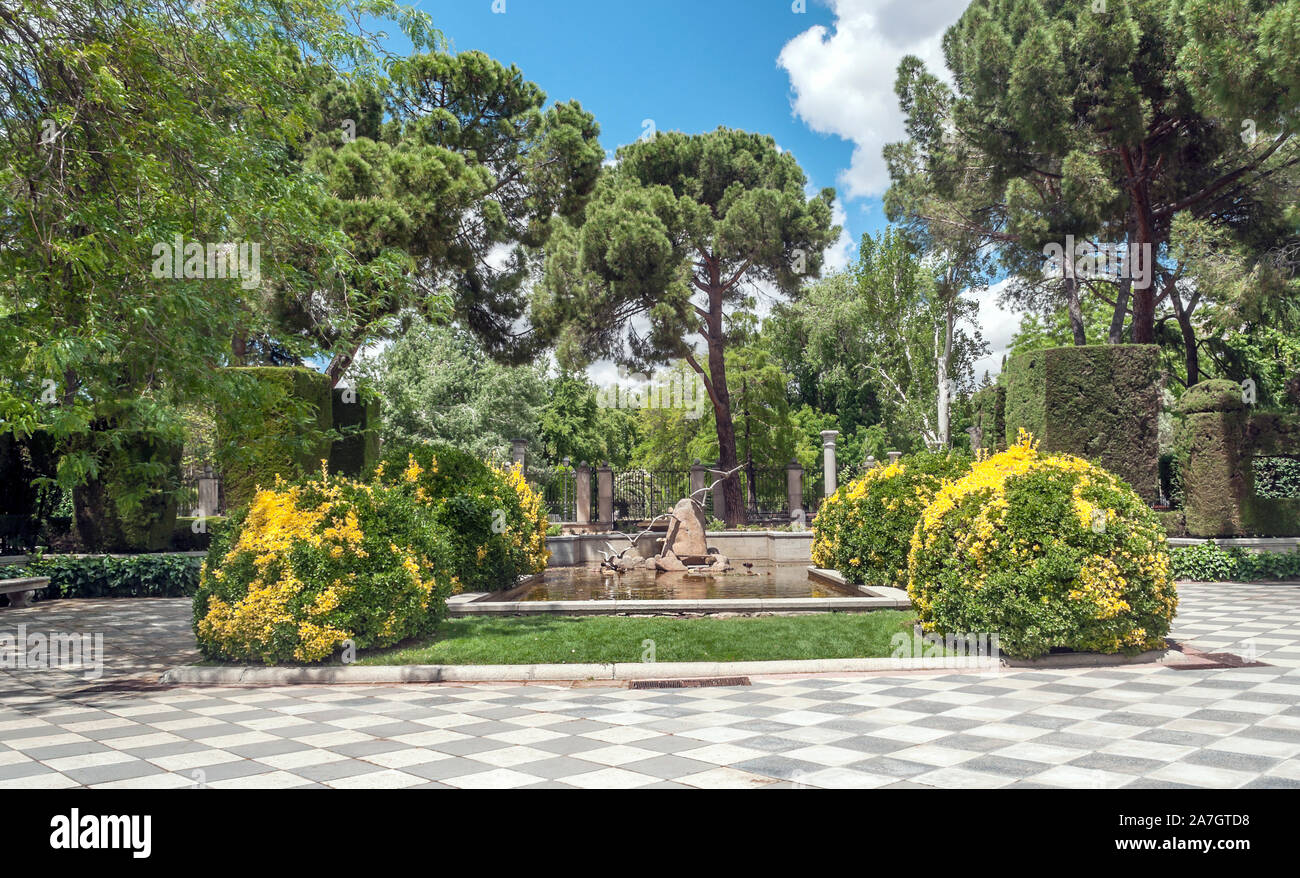 Retiro rural hi-res stock photography and images - Alamy