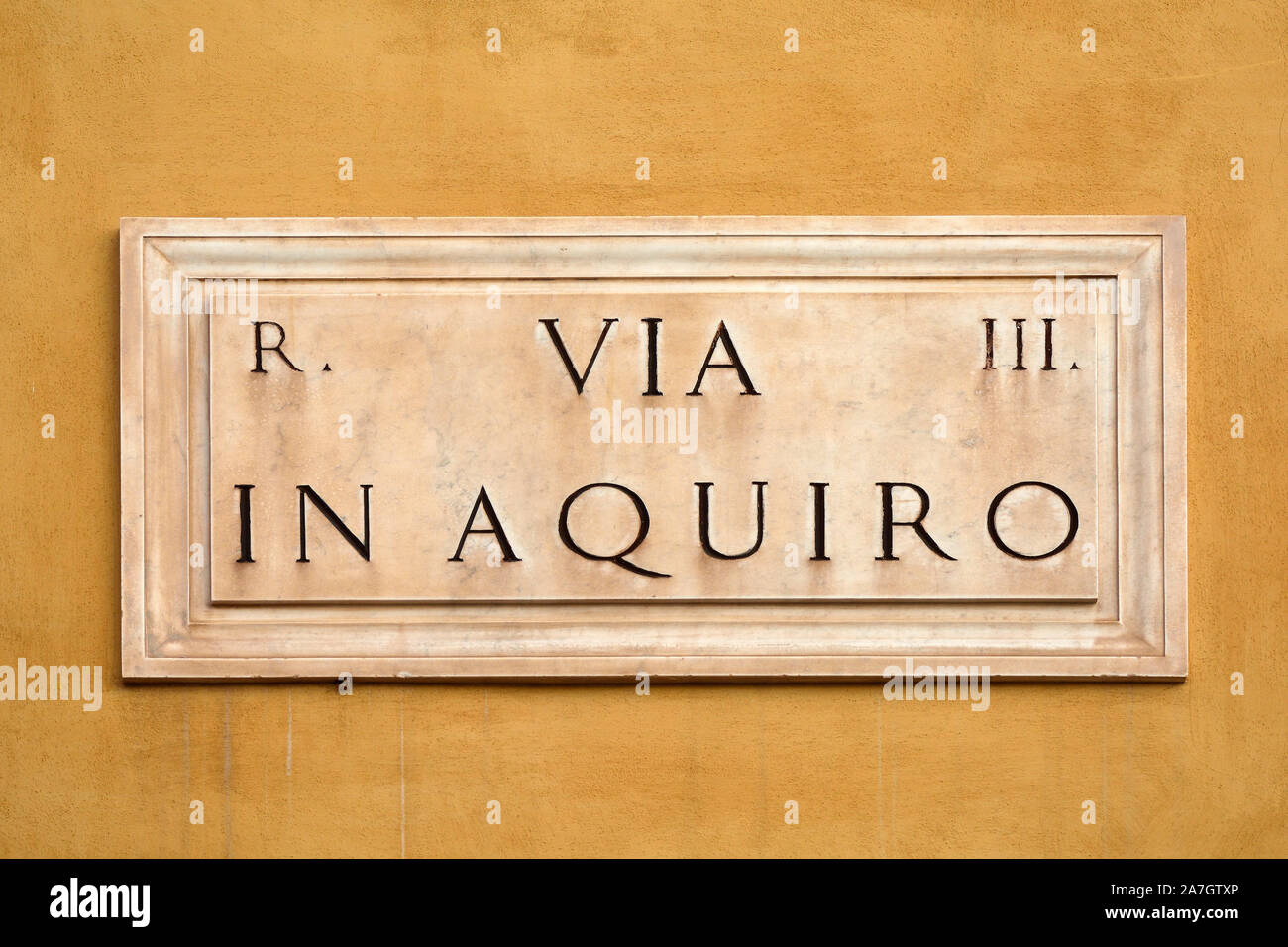 Aquiro hi-res stock photography and images - Alamy