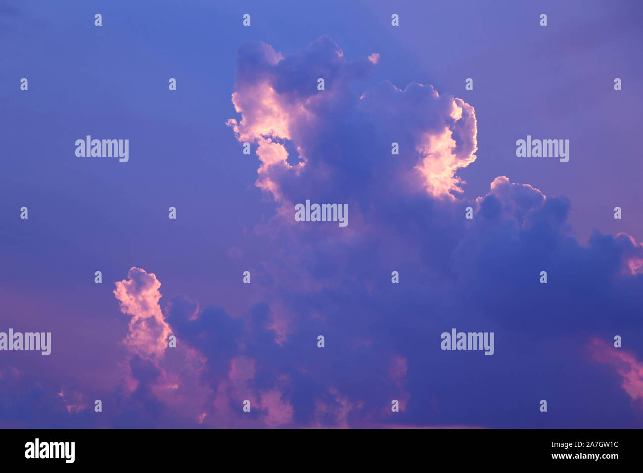 Colorful sun hi-res stock photography and images - Alamy